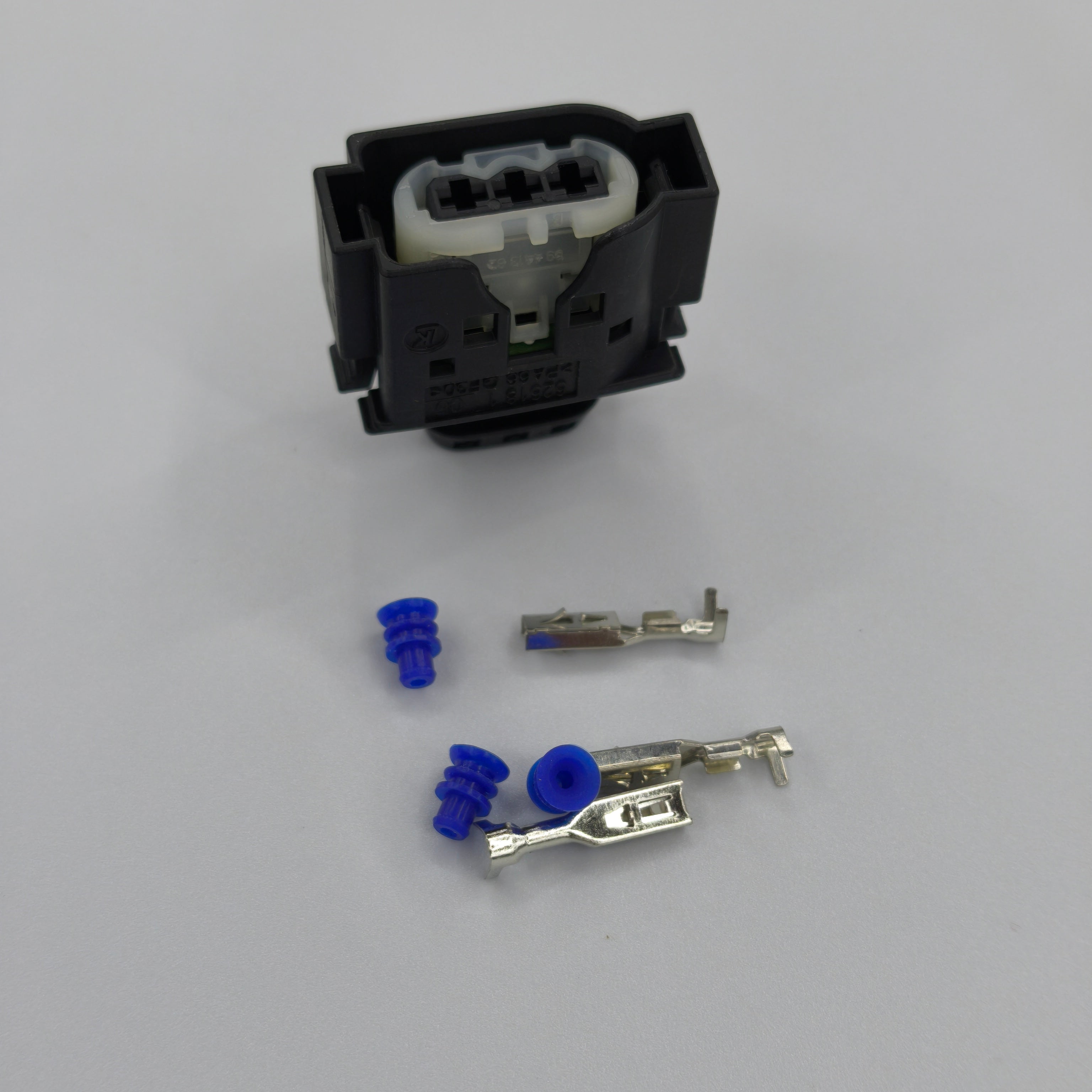 Oil Level Sensor Plug 3 Pin Connector 09441351 09441381 09441382 12521