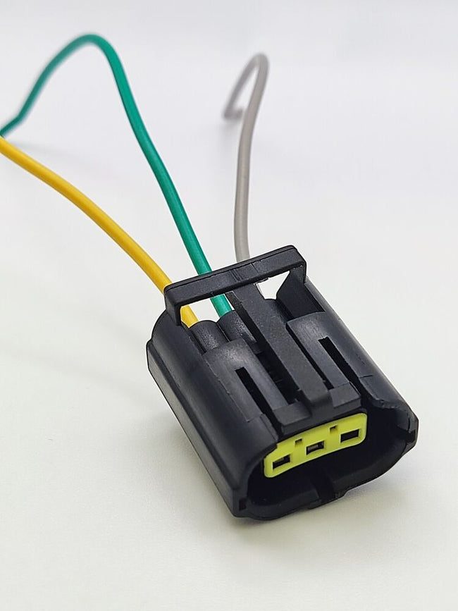 Stop/Tail Rear Light Harness Wire Connector Plug For 98-04 Land Rover